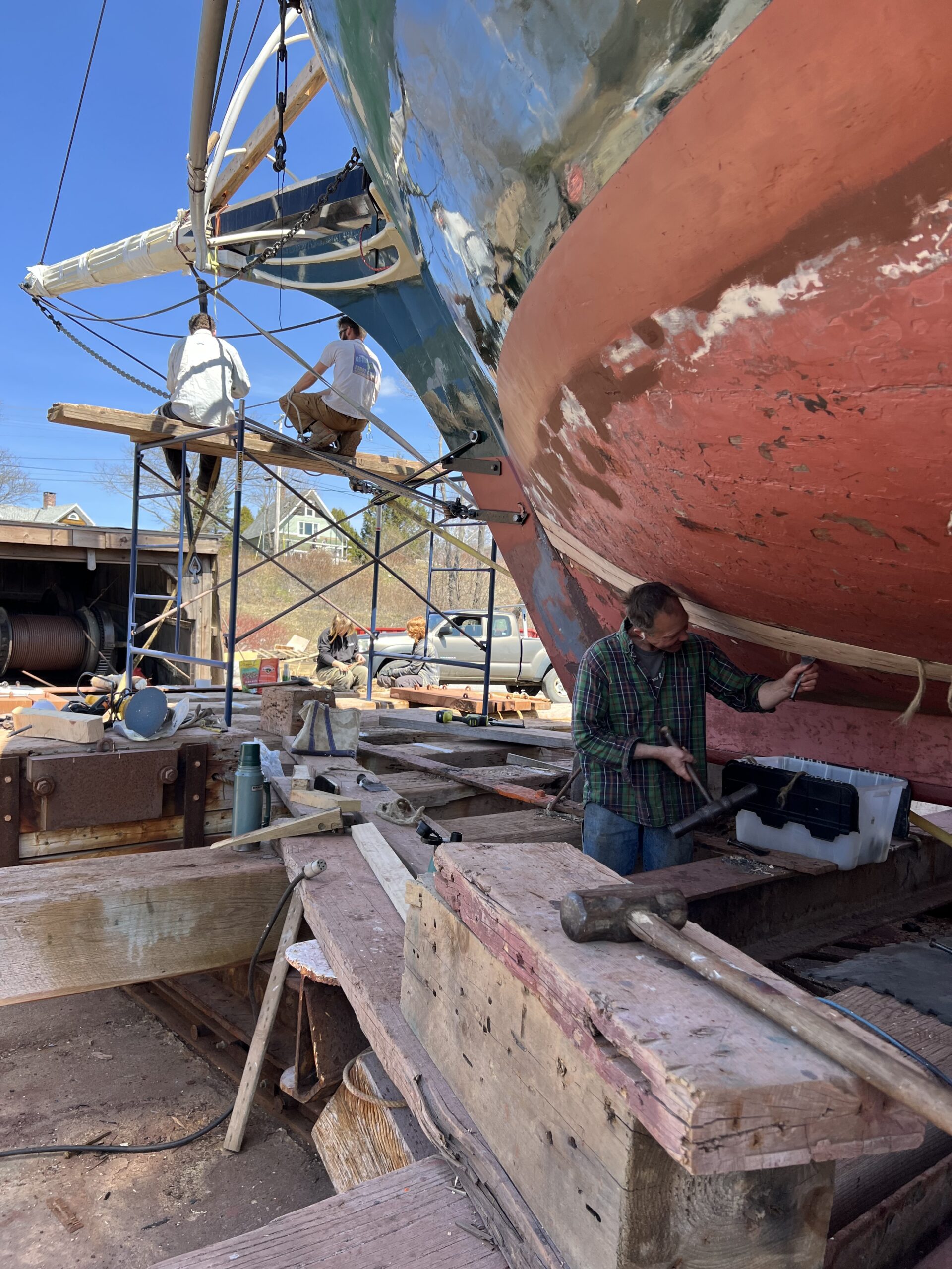 Schooner Stephen Taber Gets a Bit of Shipyard TLC - Maine Windjammer ...